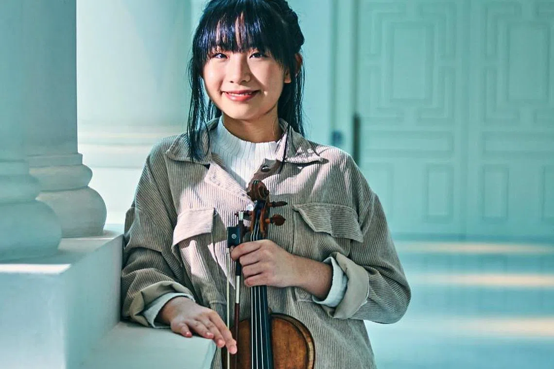 Violin prodigy Chloe Chua on life as a 16-year-old professional ...