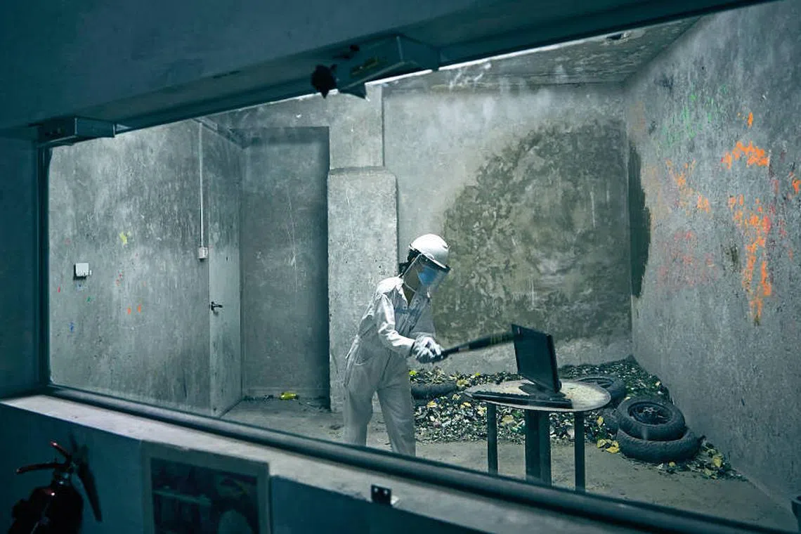 What a session at The Fragment Room is like - Her World Singapore | Her ...