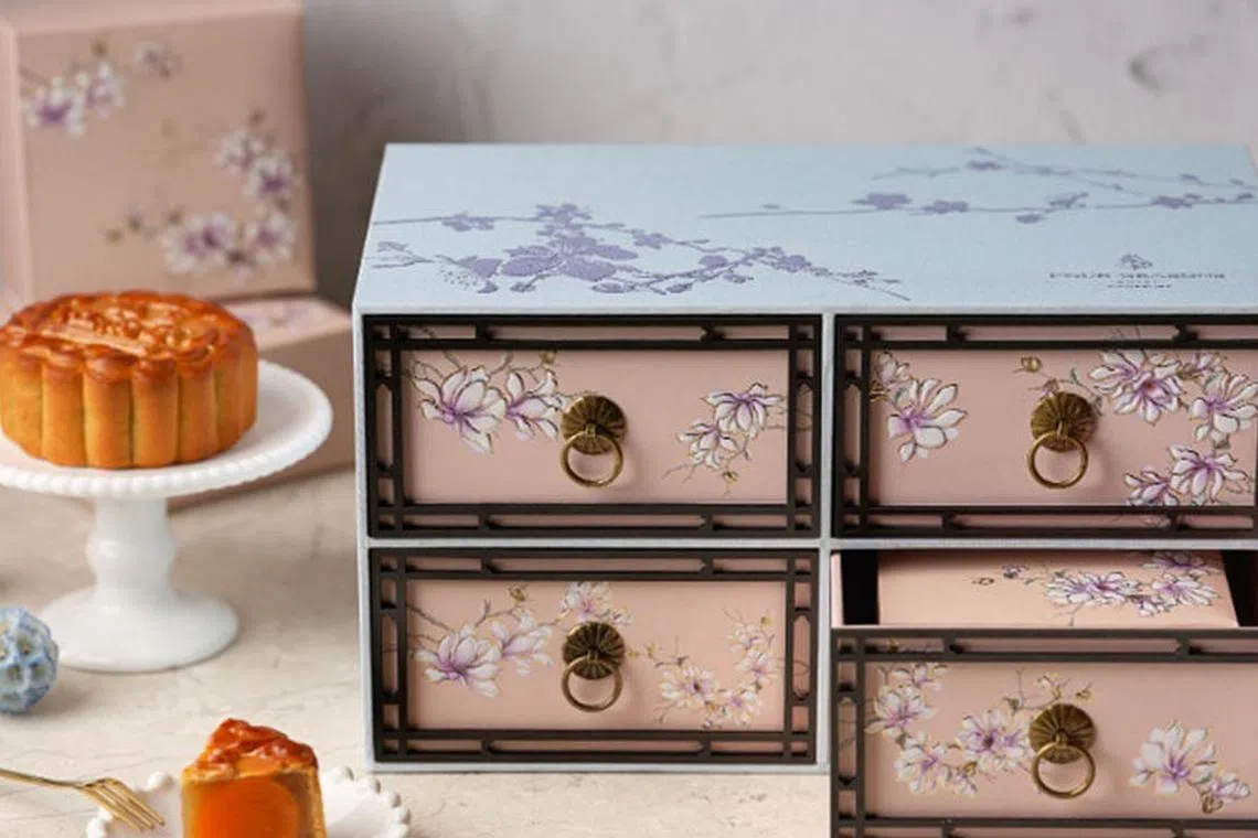 Prettiest mooncake boxes to give as gifts or keep on your vanity table ...
