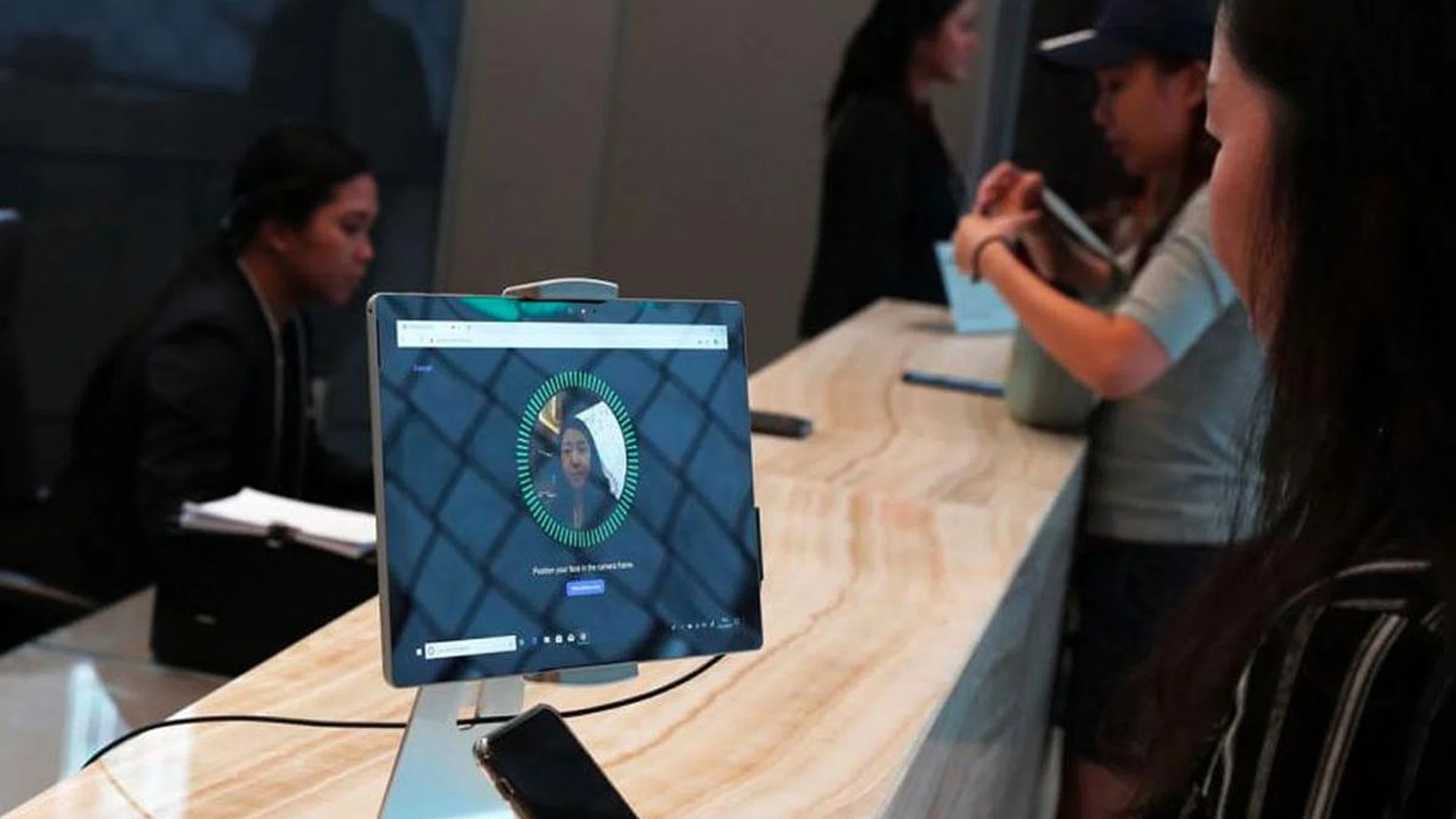 SingPass users can now verify identity by scanning faces or sending ...