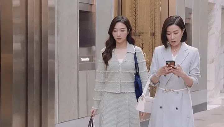 The Iconic Outfits Charmaine Sheh Wore In "The Queen of News" | Her ...