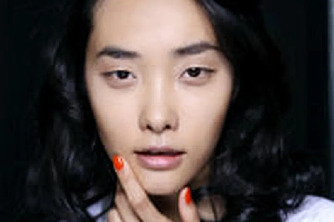 3 steps to a slimmer-looking face - Her World Singapore | Her World ...