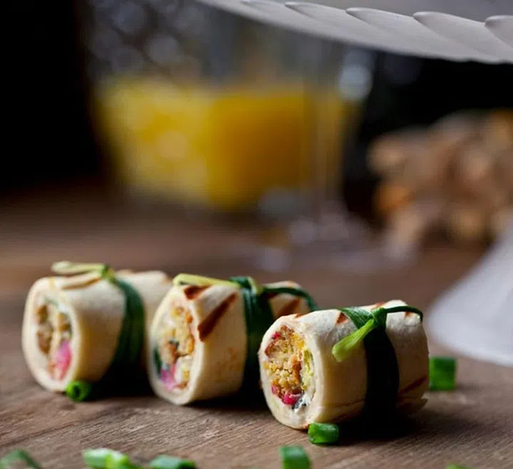 9 Mini Food Ideas To Amp Up Your Stylish Cocktail Reception - Her World ...