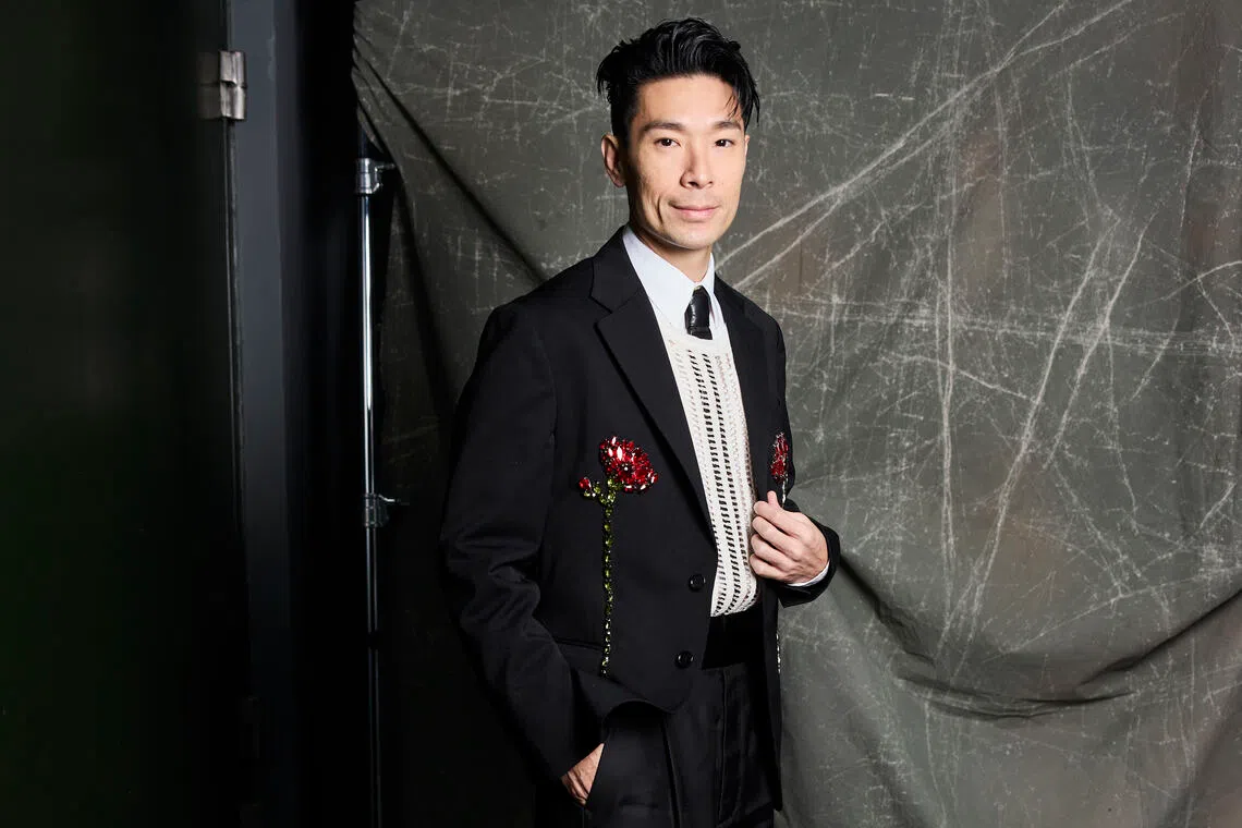 Ben Yeo’s shirtless birthday moment has everyone hot under the collar ...