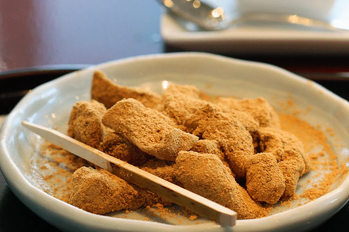 7 Places To Get Warabi Mochi In Singapore | Her World Singapore