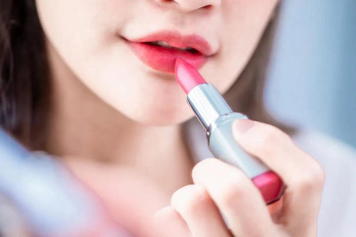 These Are The 16 Most Popular Lipsticks According To Instagram | Her ...