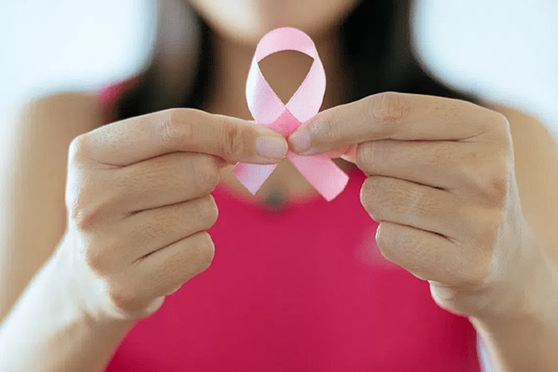8 Helpful Tips When Talking To Someone With Cancer | Her World Singapore