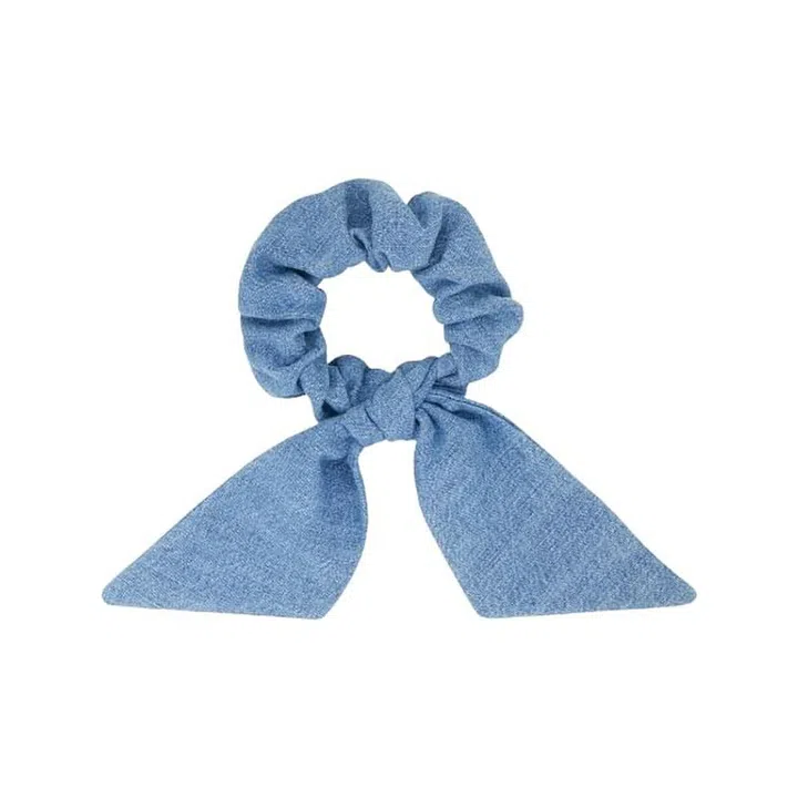 13 stylish ways to pull off the oversized scrunchie trend - Her World ...