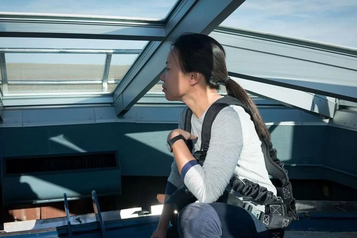 Changing the world a snap at a time: Nobel Peace Prize photographer Sim ...