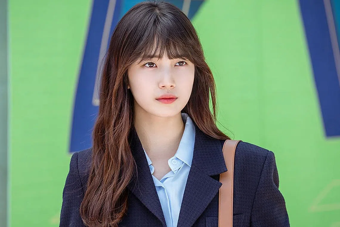 How to achieve soft Korean curls in a few easy steps - Her World ...