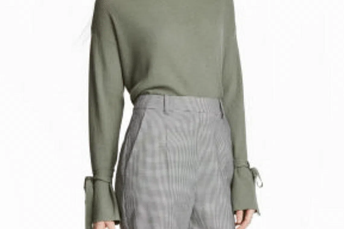 Pullovers in the workplace? Yes, it’s possible! Here’s 9 ways to work ...