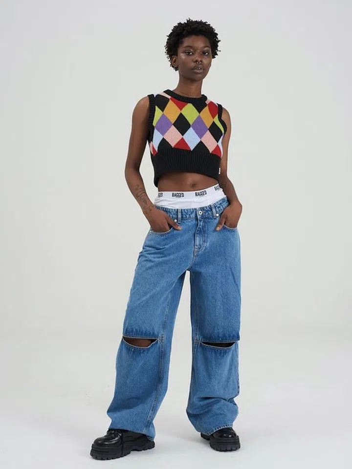 How to wear the Y2K trend in a sophisticated way - Her World Singapore ...