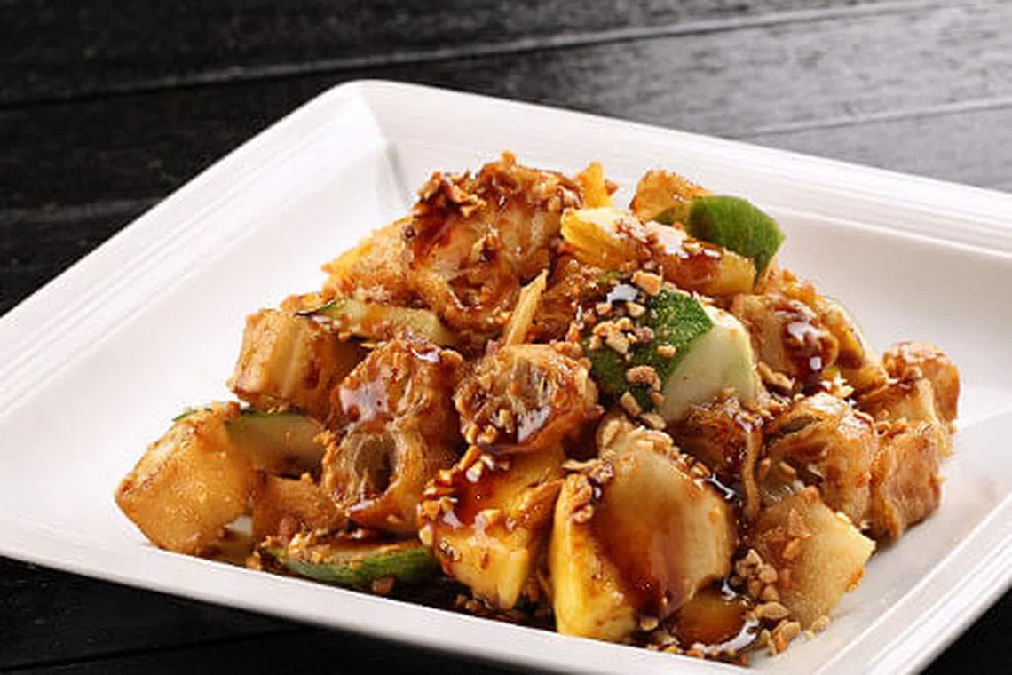 RECIPE: Make tasty rojak in 3 easy steps - Her World Singapore | Her ...