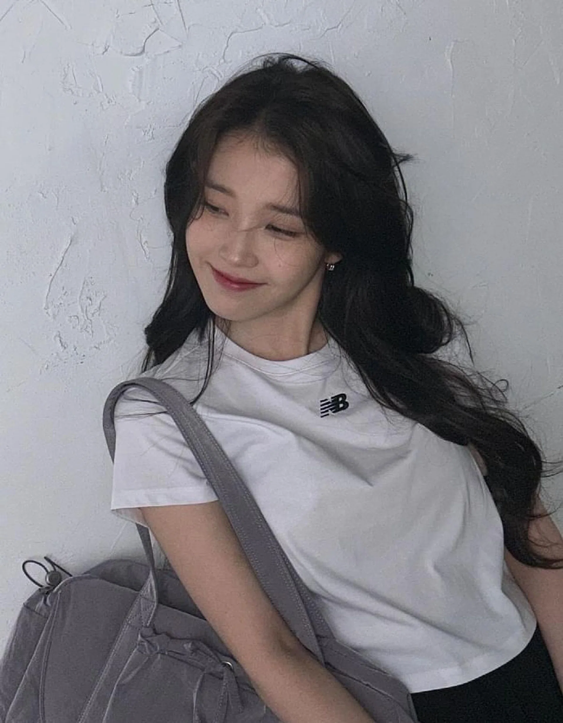 IU's "cowgirl" cut is perfect for switching up your look - Her World Singapore | Her World Singapore