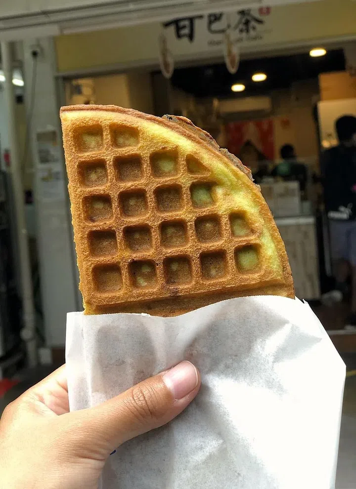 We reviewed and ranked the best old-school pandan waffles in Singapore ...