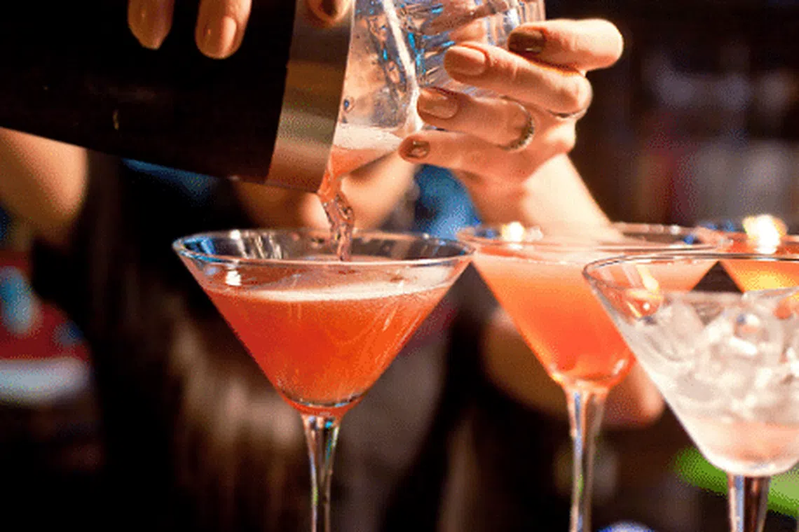 This is what your choice of alcohol says about you - Her World ...