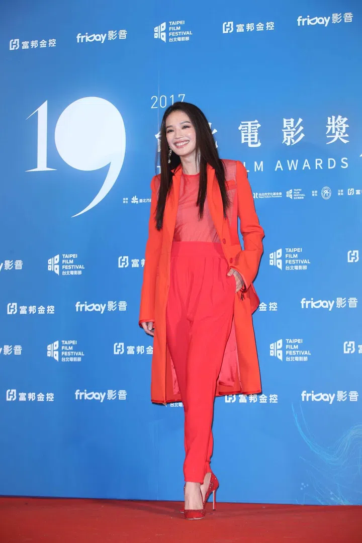 Stars like Shu Qi, Zoe Tay and Fann Wong are rocking this major F/W'17 ...