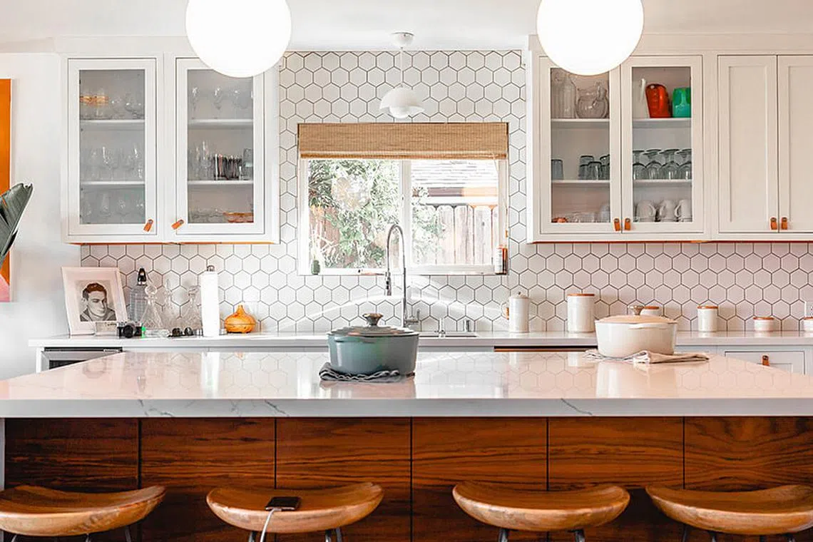 11 bad kitchen hygiene habits that could be making you sick - Her World ...