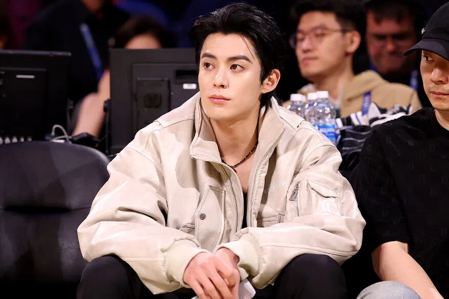 Chinese actor Dylan Wang just starred in a Singapore tourism video and ...