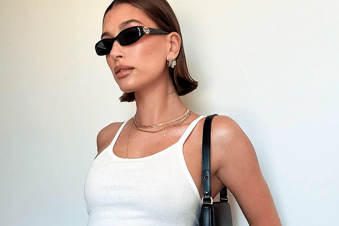 Hailey Bieber's most worn jewellery is super relatable | Her World ...