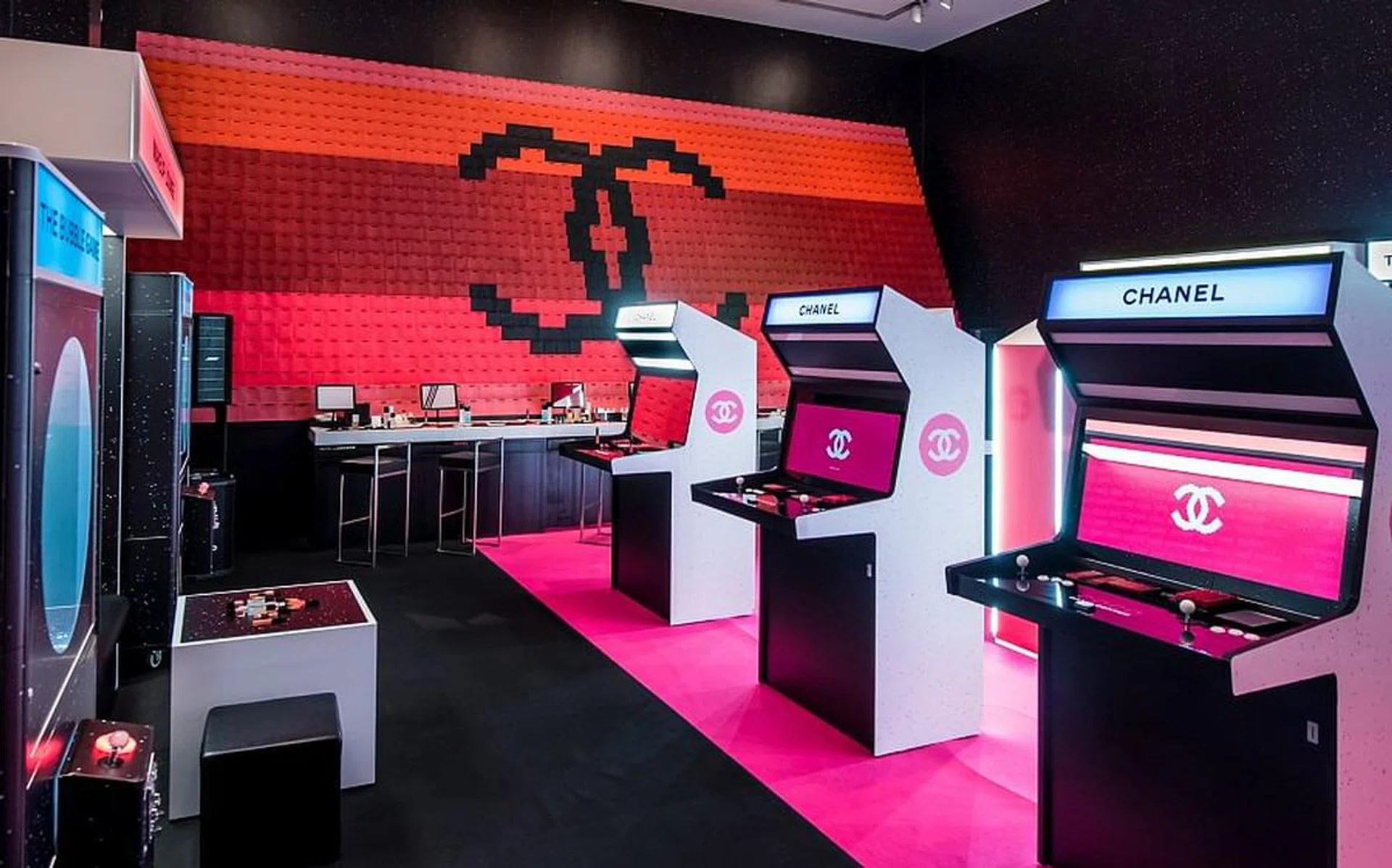 Video: Her World previews Chanel Coco Game Center, the super fun beauty ...