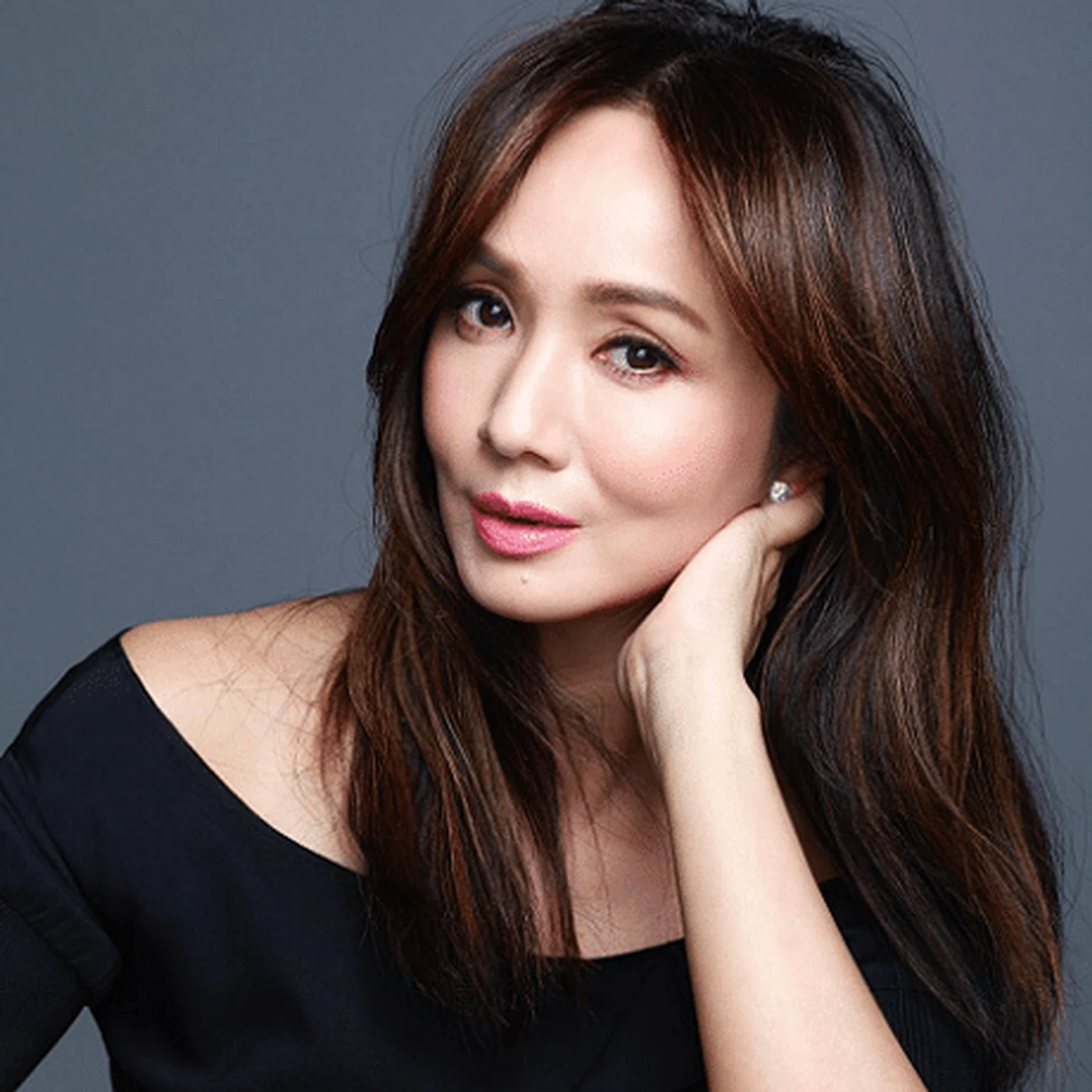 EXCLUSIVE VIDEO: 5 quick questions with Diana Ser - Her World Singapore ...