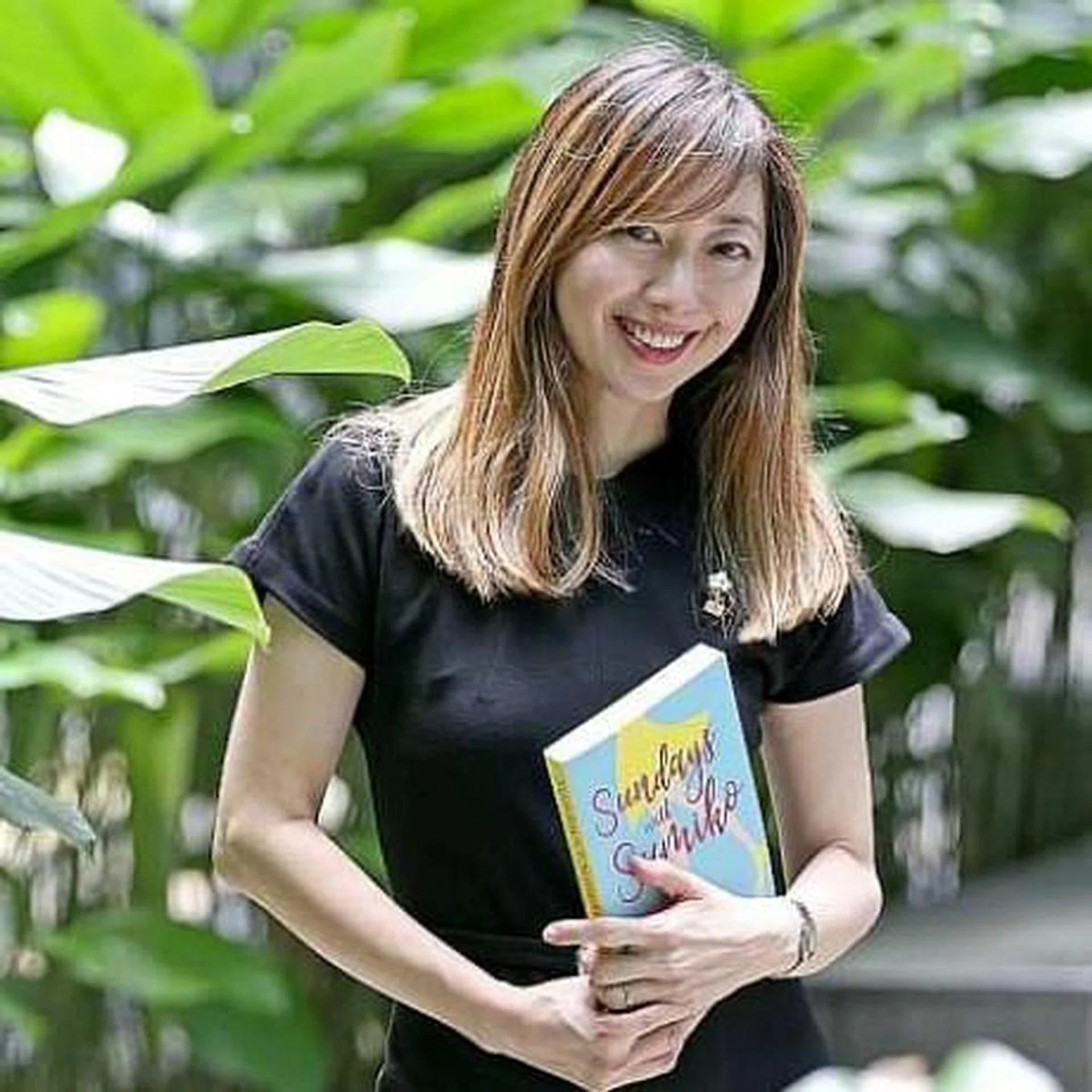 Sundays with Sumiko: Enjoy Sumiko Tan's tell-all columns in a book ...