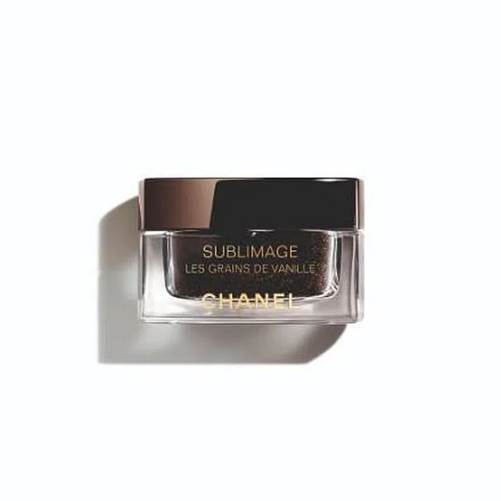 How Willabelle Ong blossoms with the power of flowers in the Chanel ...