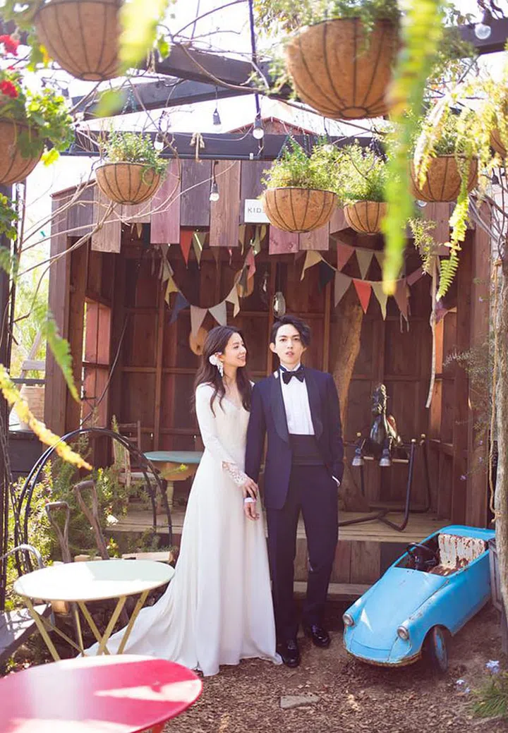 SEE PICS: How to achieve singer Yoga Lin's playful and candid wedding ...