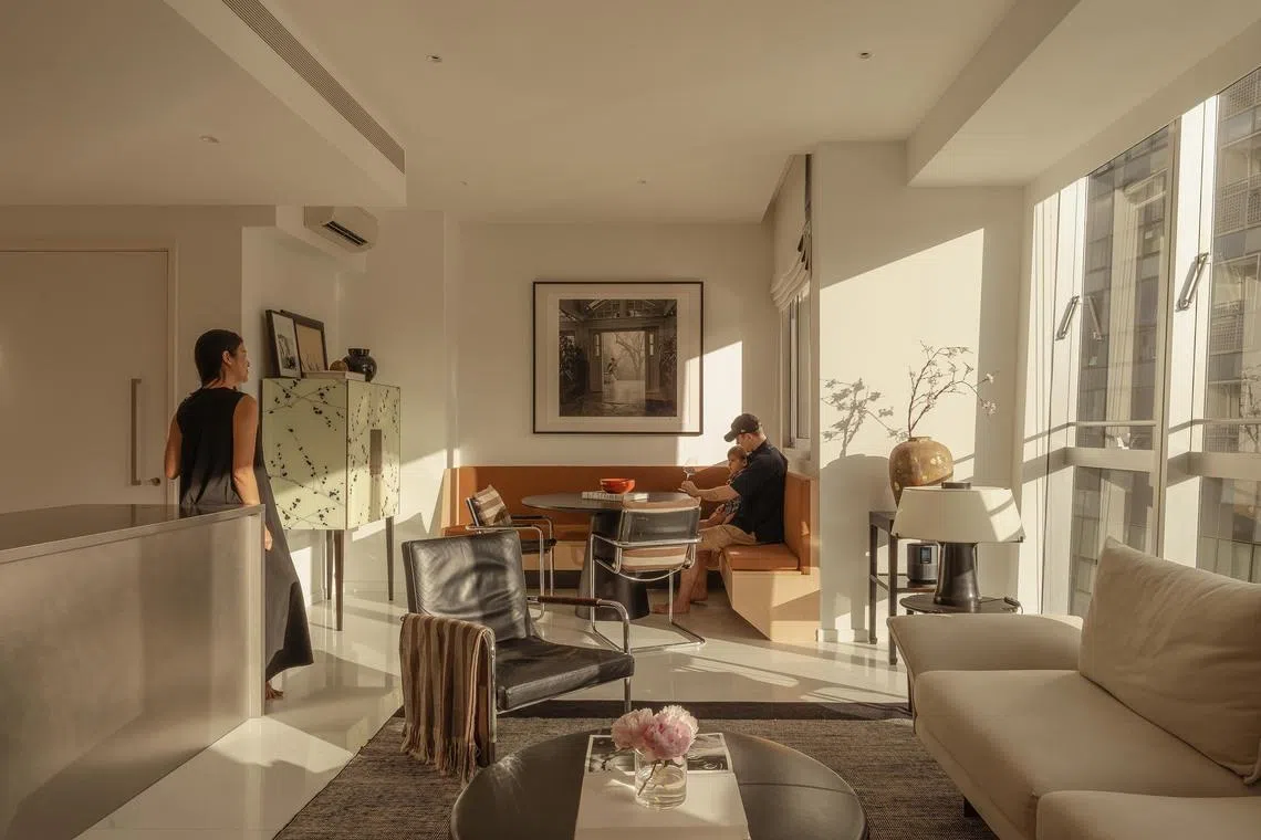 A Park Hyatt–inspired renovation transforms a young couple’s 2-bedroom ...