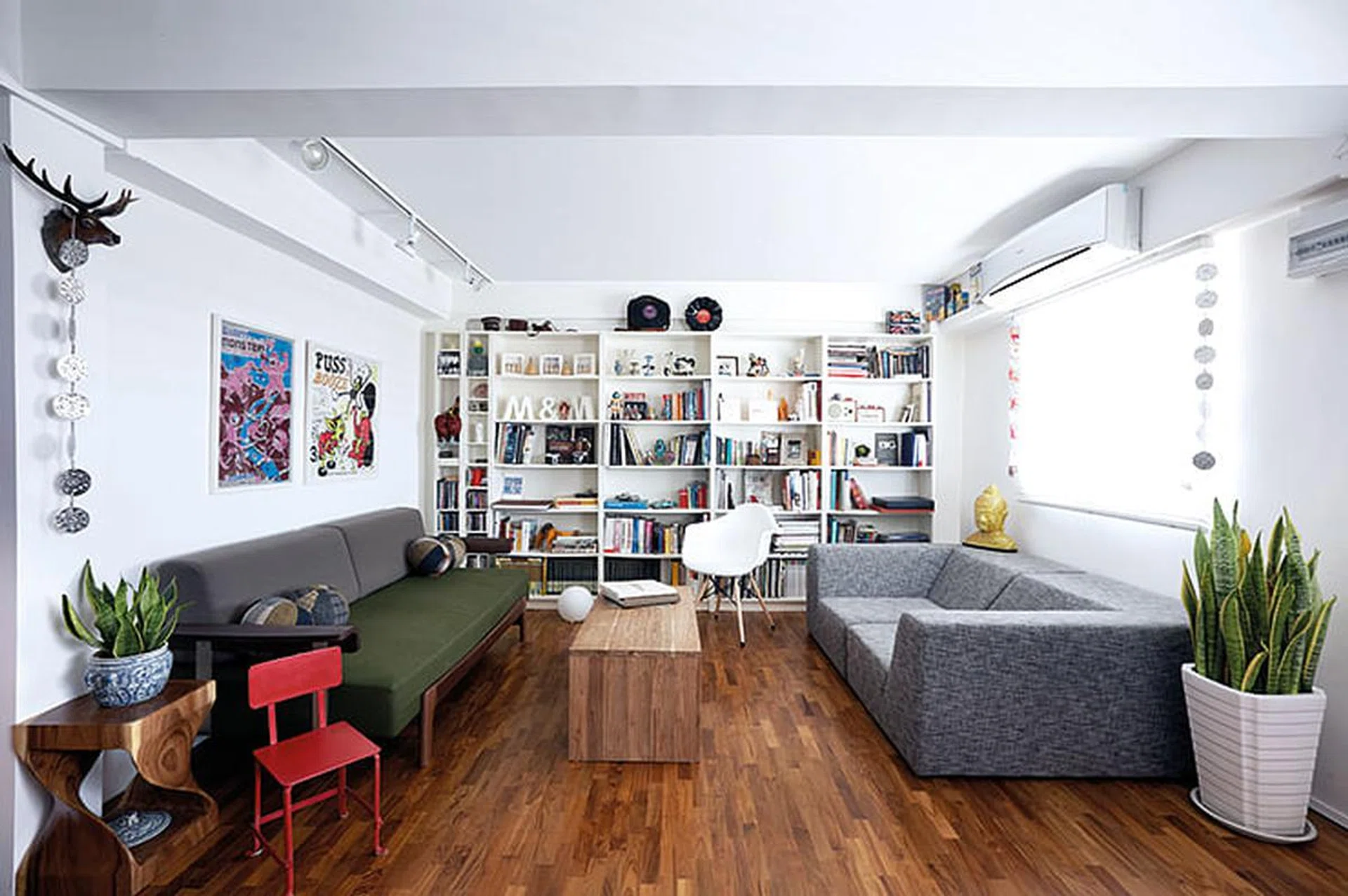 How to spruce up a home with eclectic knick-knacks! - Home & Decor ...