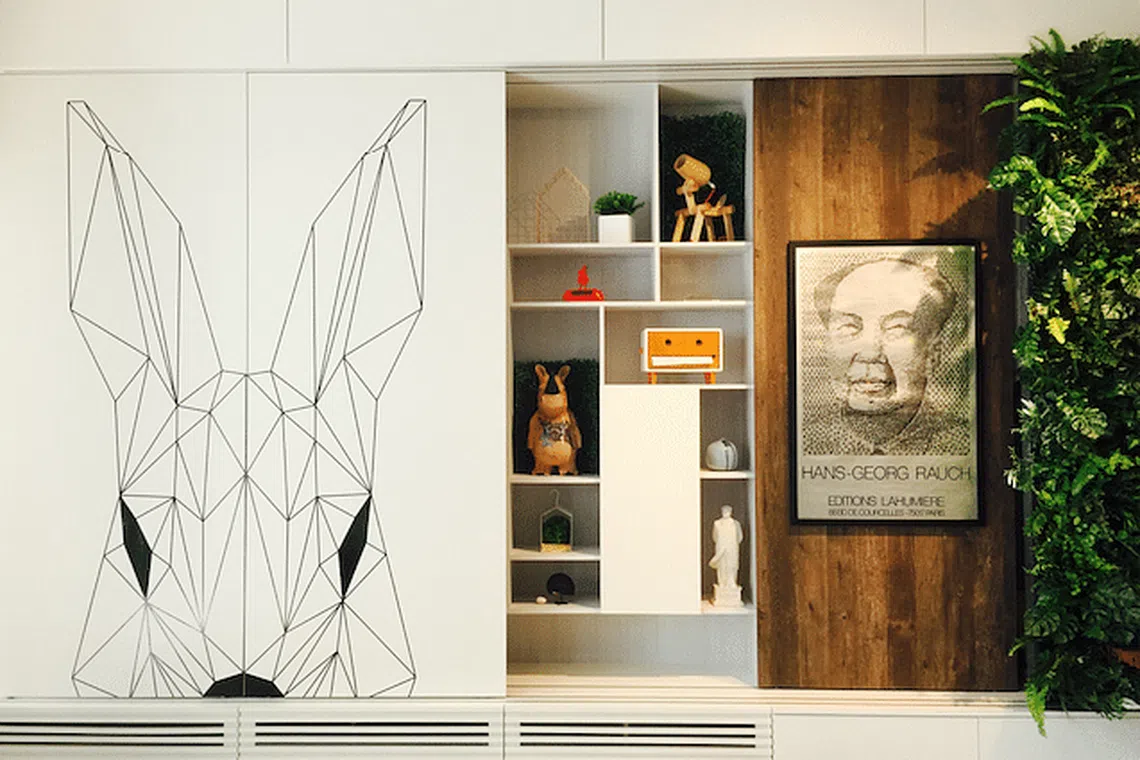 Artsy interiors for a couple's 1-bedroom condo in Upper Serangoon ...