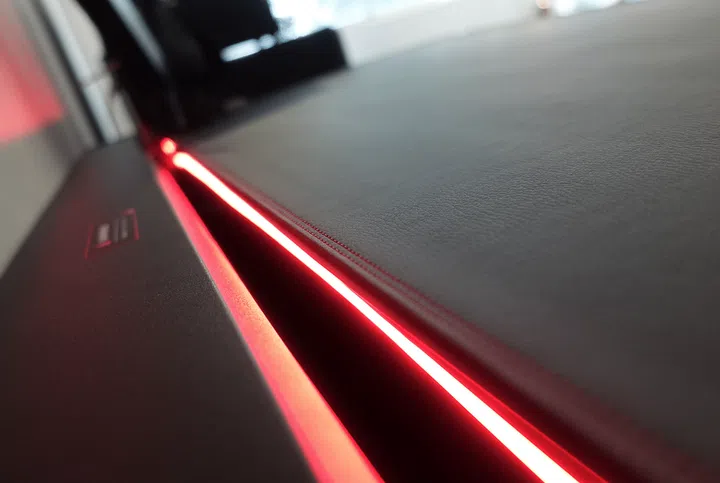 Secretlab Magnus Pro Table Review: Metal desk from $899 | Home & Decor ...