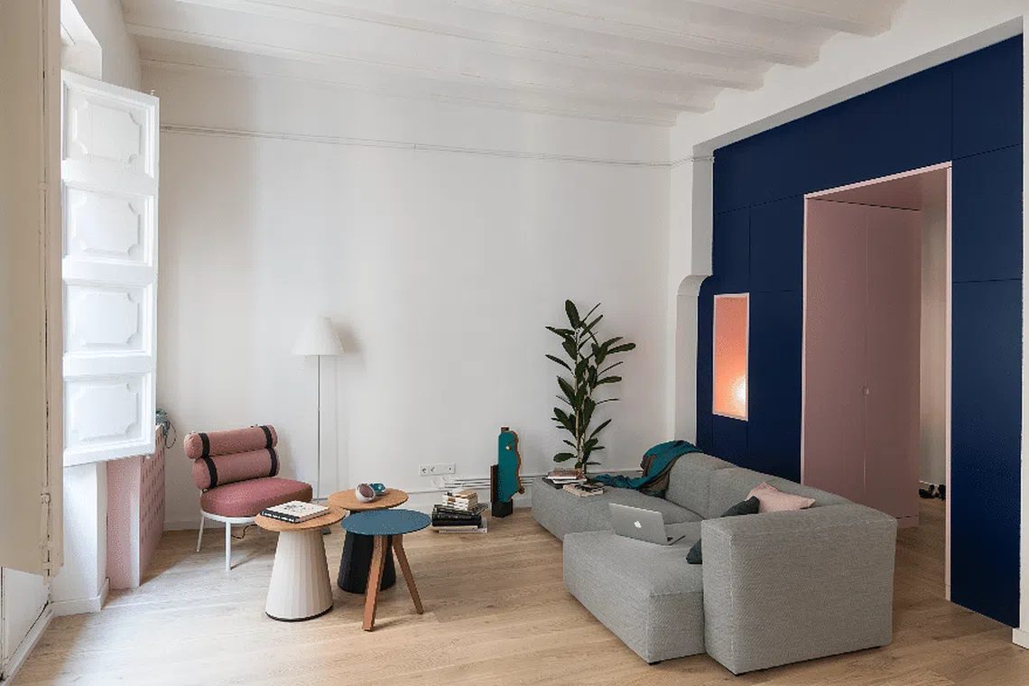 House Tour: Bespoke storage ideas in this funky apartment - Home ...