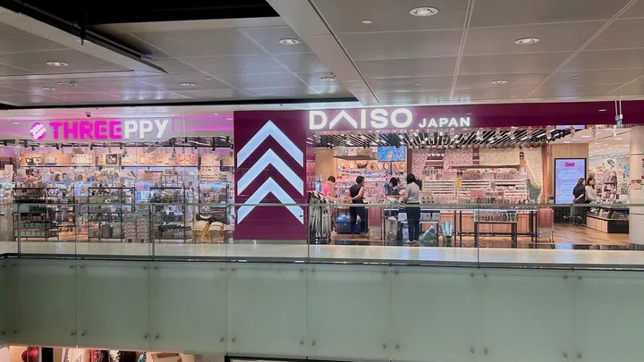 5 Best & Worst Daiso Outlets in Singapore (2024) | Home & Decor Singapore