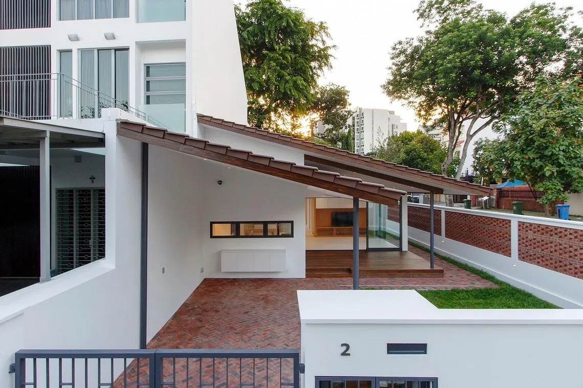 Simple single-storey terrace house design with a pitched ceiling | Home ...