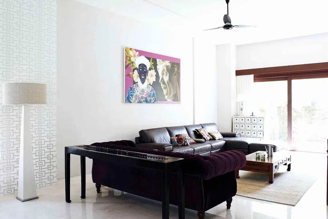 House Tour: Elegant Sixth Avenue 3.5-storey detached house for an art ...