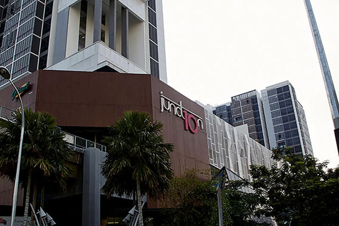 The effect of MRT Downtown Line 2 on property prices in Bukit Timah ...