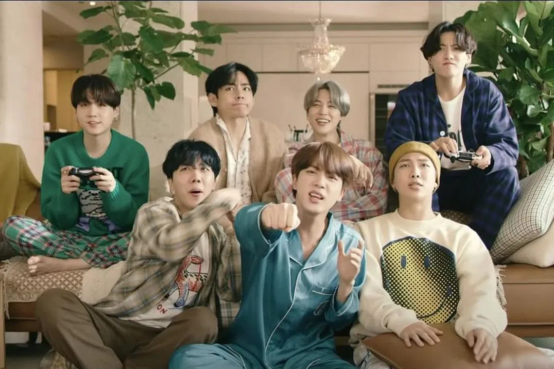 KPop Idols' House Tours: Homes of EXO, Bae Suzy, BlackPink, BTS, G ...