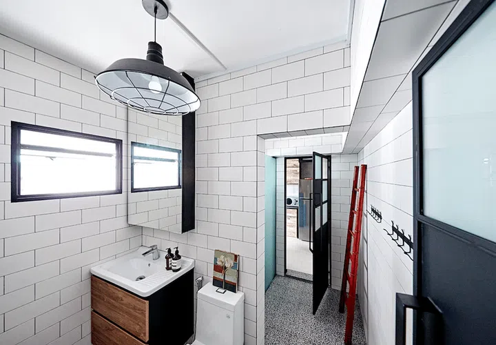 Antique interiors for former Her World editor's 4-room AMK HDB | Home & Decor Singapore