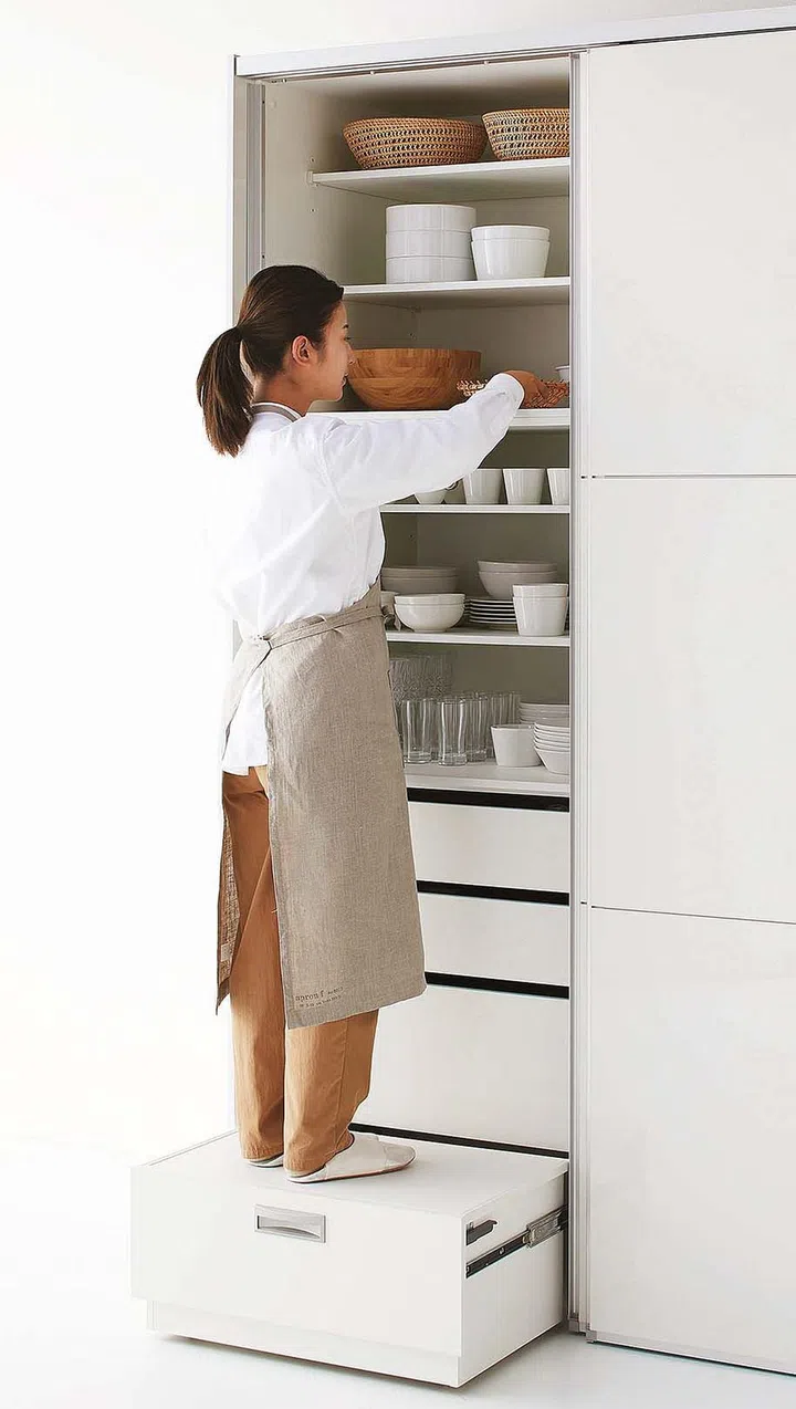 17 Kitchen Storage Ideas: Clever kitchen cupboard ideas | Home & Decor ...