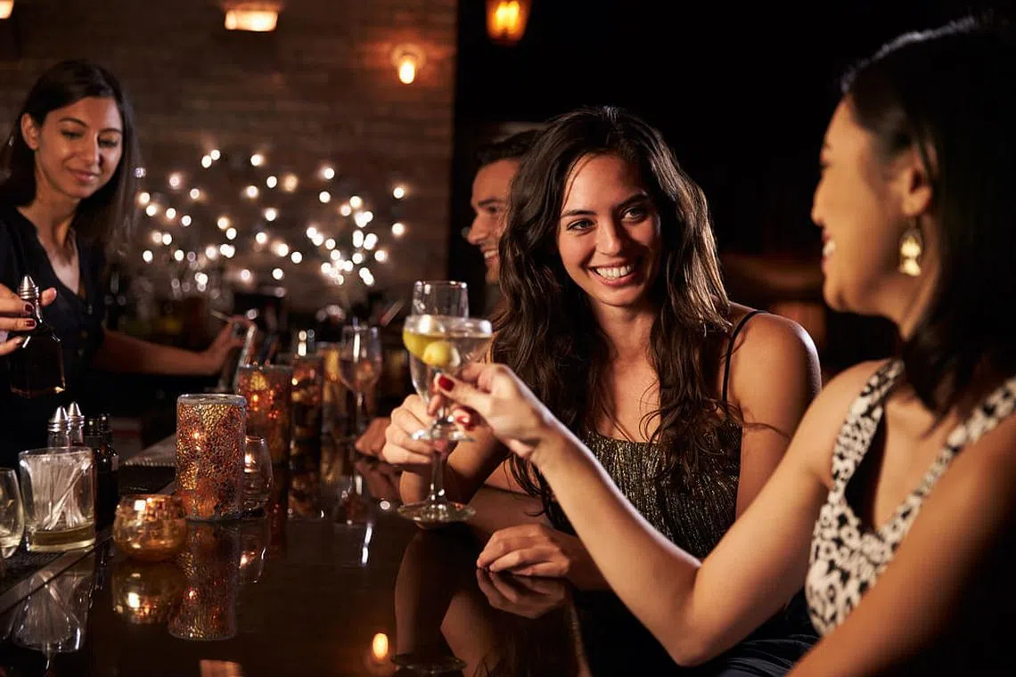Best happy hour deals in CBD for after work hangouts - ICON Singapore ...