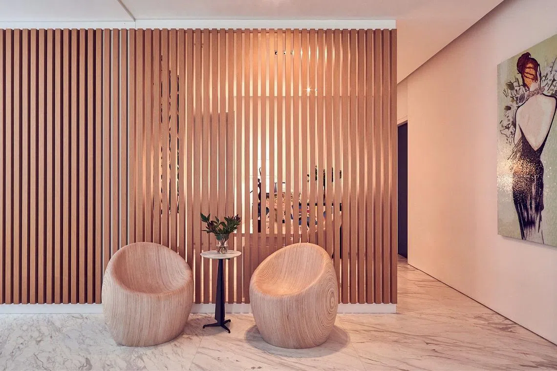 Social elite Kisa Harrison's house is furniture brand Christopher Guy ...