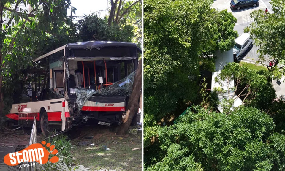 5 sent to hospital after SMRT bendy bus and car get totally wrecked in ...