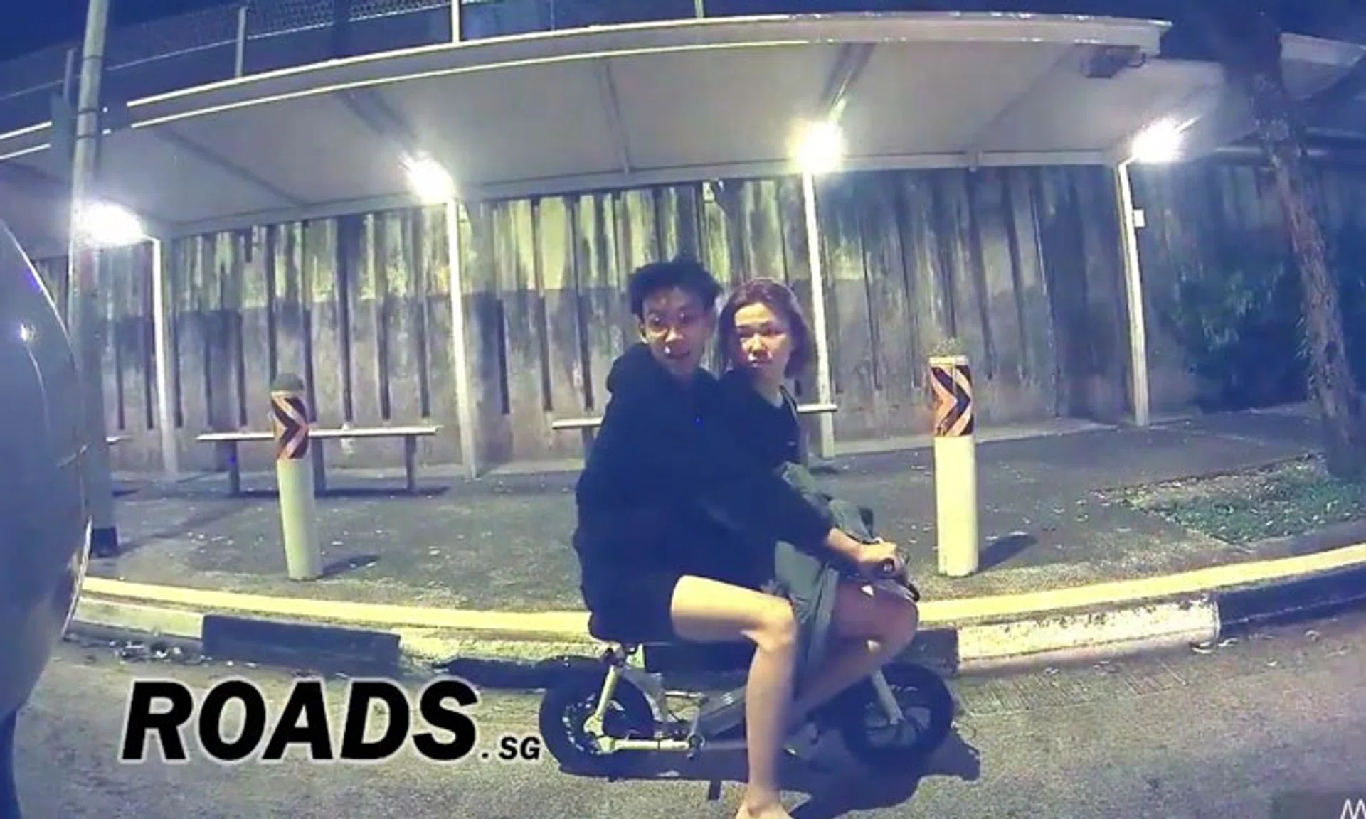 Driver stops to advise PMD rider to get off the road | STOMP