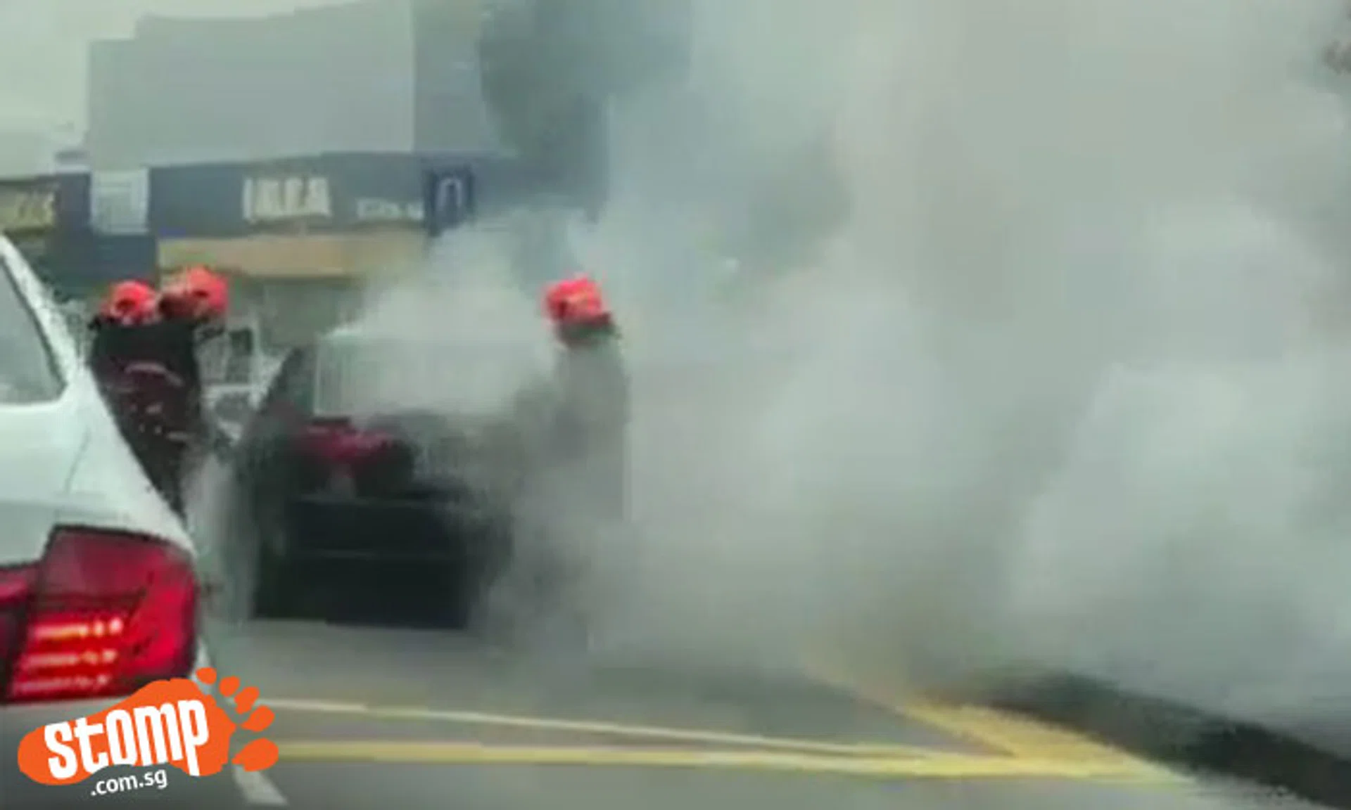 Car bursts into flames at Alexandra Rd | STOMP