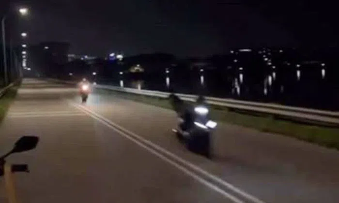 Stomper makes report after Instagram Stories show motorcyclists racing ...