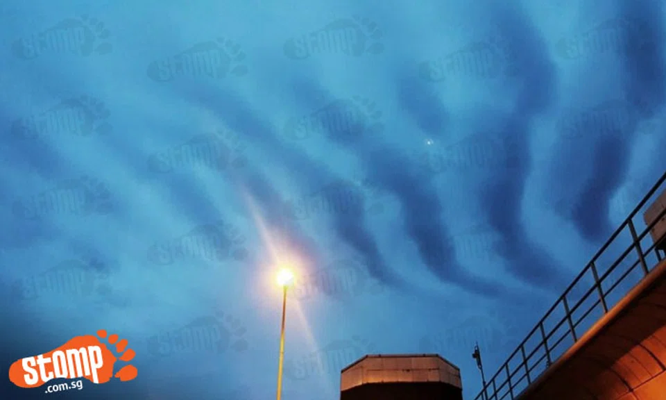 Stomper spots strange looking ripple clouds at Woodlands Avenue 2 on ...