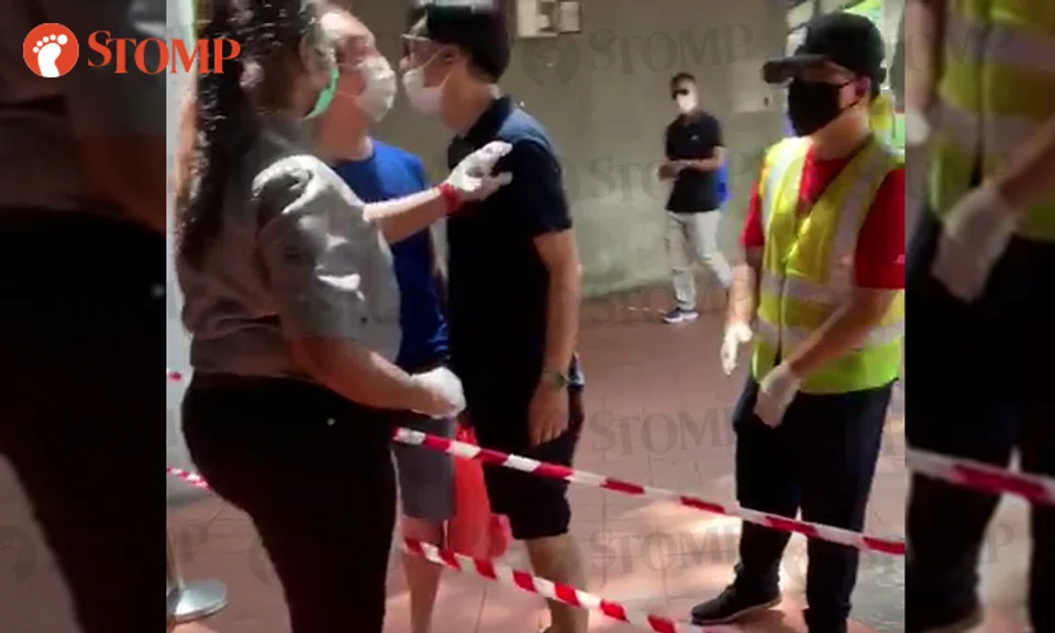 Men argue over queue-cutting at McDonald's in Clementi: 'Your father's ...