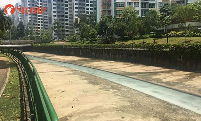 What's this whitish-blue substance in 'longkang' at Yishun Ring Road ...